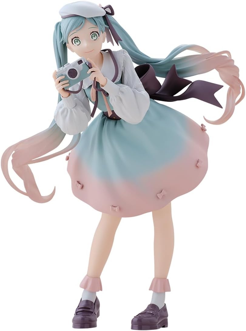 Statuetă Banpresto Animation: Hatsune Miku - Hatsune Miku (Camera ...