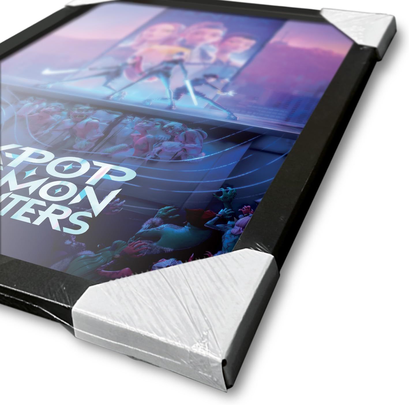 Poster cu ramă Pyramid Animation: KPop Demon Hunters - Movie Key Art ...